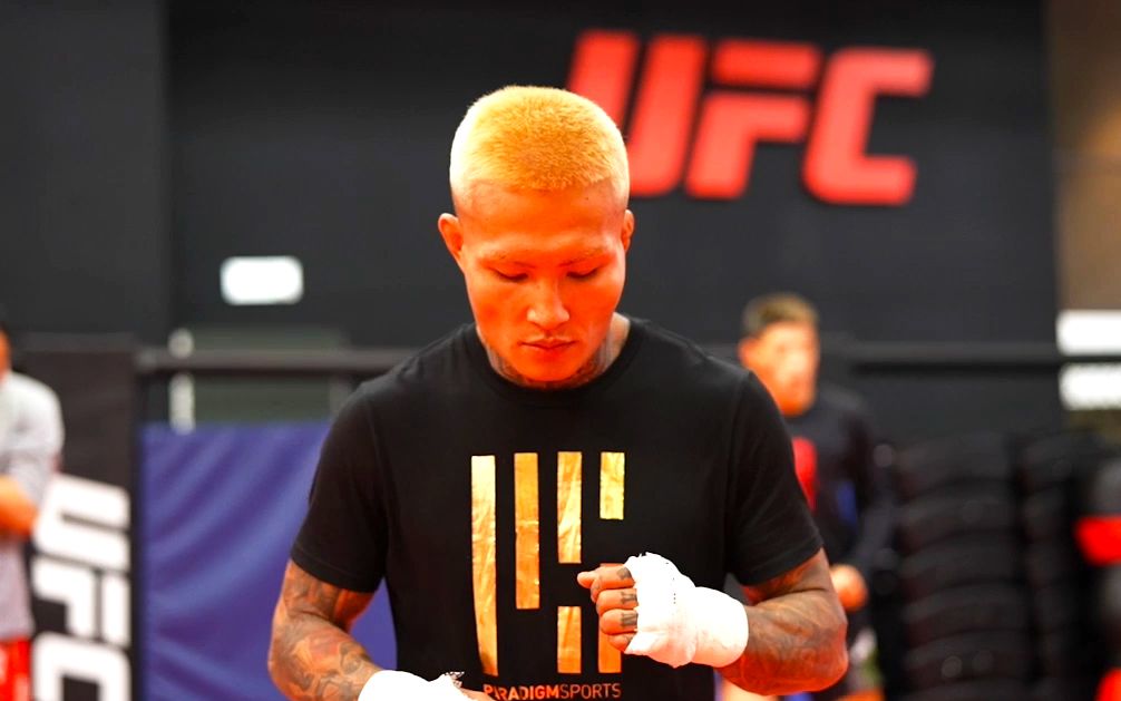 【ufc精英之路】李凯文说吕凯回国一趟不容易,会让他在八角笼里睡好觉 Ufc终极格斗冠军赛官方 Ufc终极格斗冠军赛官方 哔哩哔哩视频