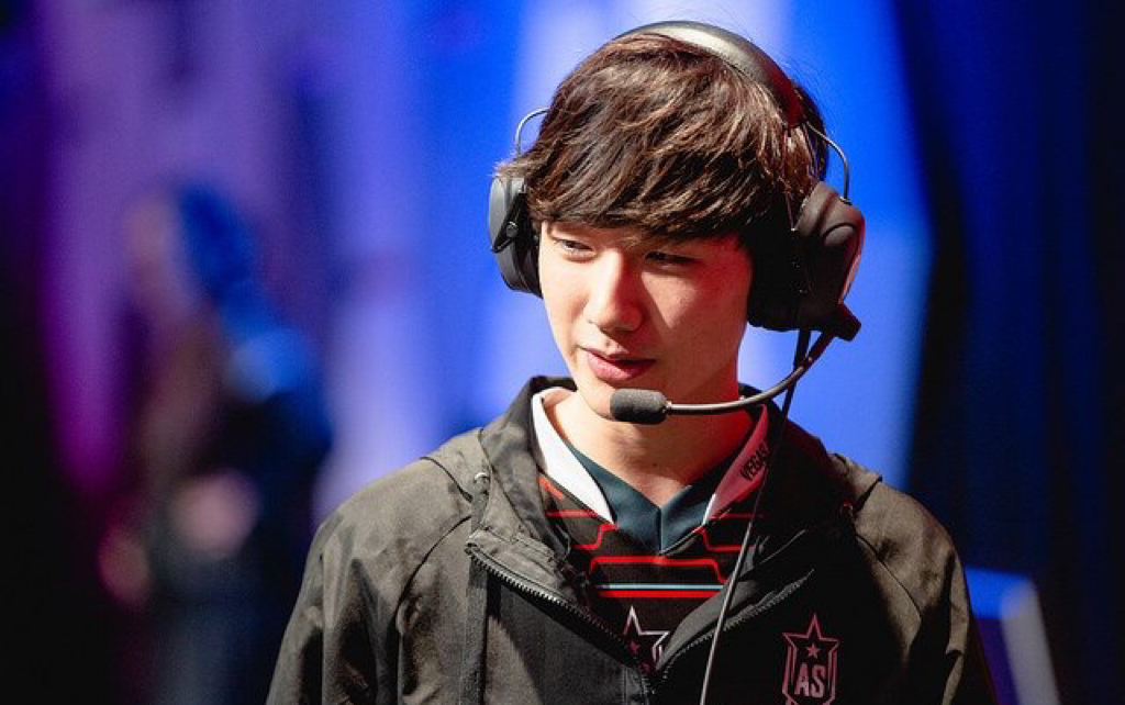 Peanut：一个能同时“安排”Faker、Bang、Rookie、Uzi等的教练选手_哔哩哔哩_bilibili