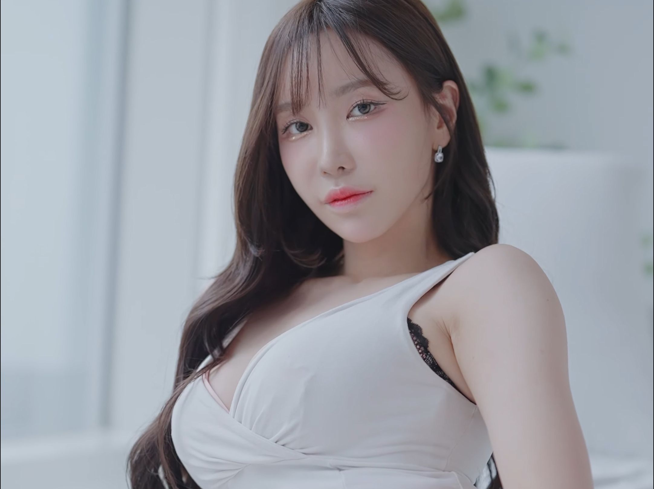 [4K/LookBook] Kyul -丰润的配装与短裙🤍 231210-sakedesi-sakedesi-哔哩哔哩视频