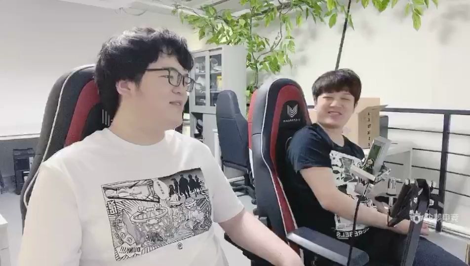 EDG Aodi 4.29. 完整直播 跟布神一起解说比赛啦_哔哩哔哩_bilibili