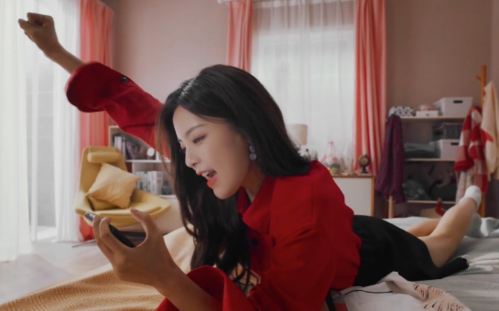 【4K60fps】和平精英品牌代言人2021贺岁大片 杨超越cut-Arthur_GE-Arthur_GE-哔哩哔哩视频