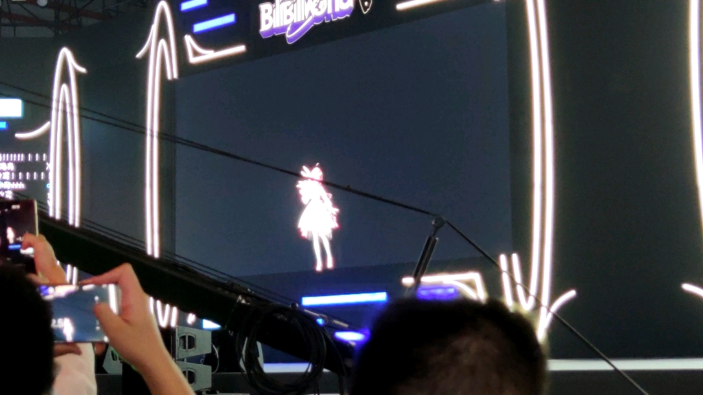 冷鸟BW2020现场表演（芒种 我的悲伤是水做的）_哔哩哔哩_bilibili