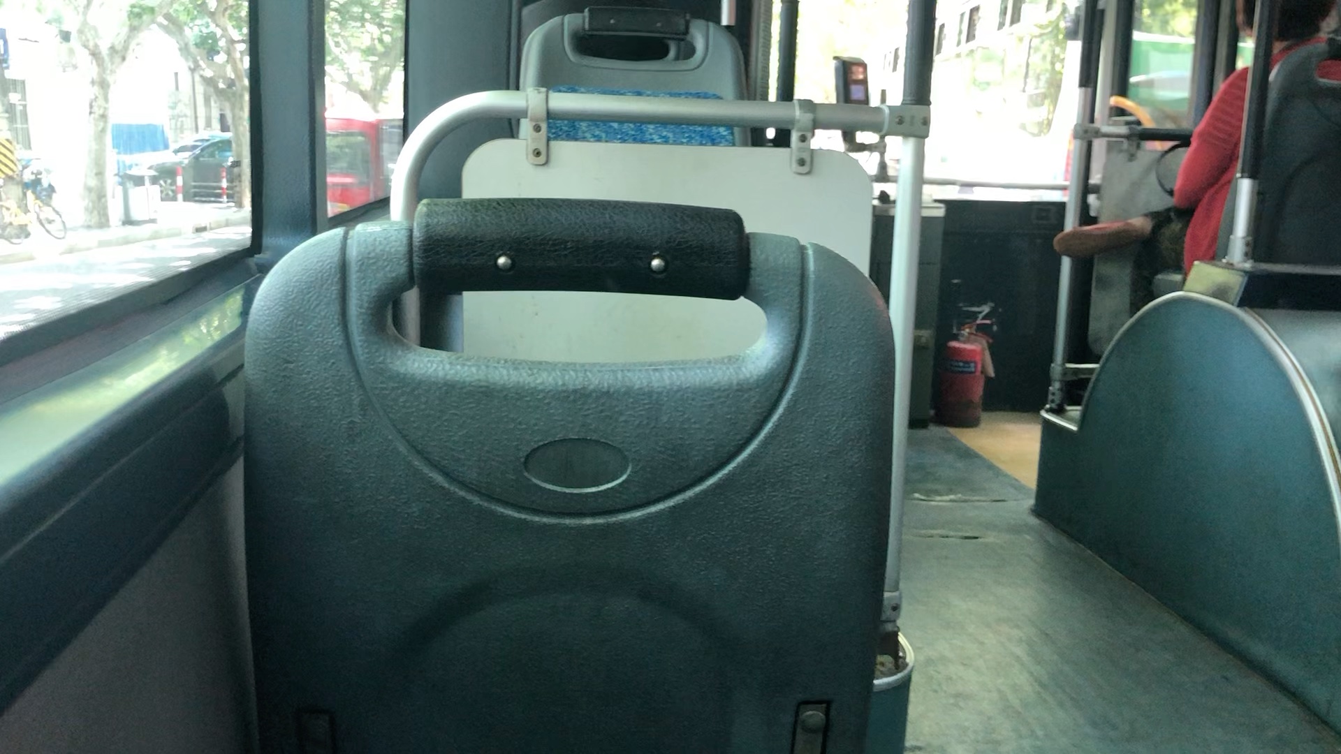 浦东杨高85路青年JNP6180G曼机咆哮（2）_哔哩哔哩 (゜-゜)つロ 干杯~-bilibili