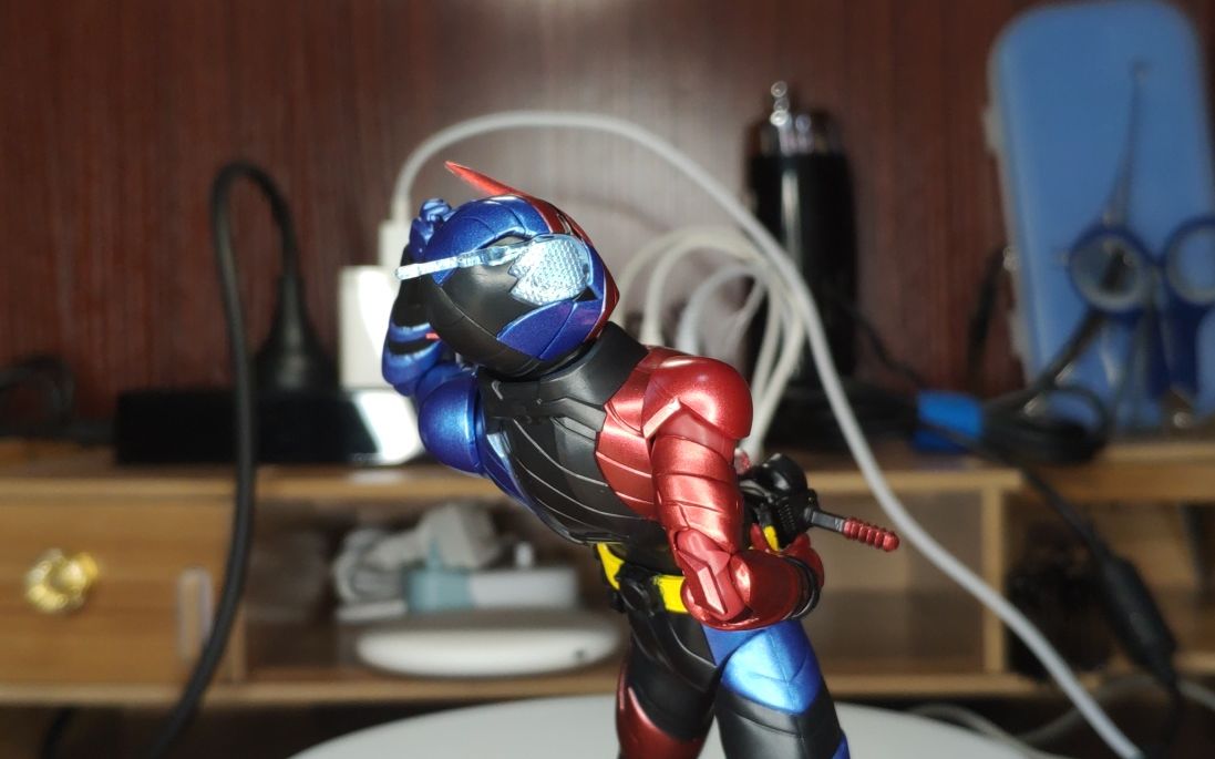 【新胶分享】假面骑士build SHF 2020再版开箱_哔哩哔哩_bilibili