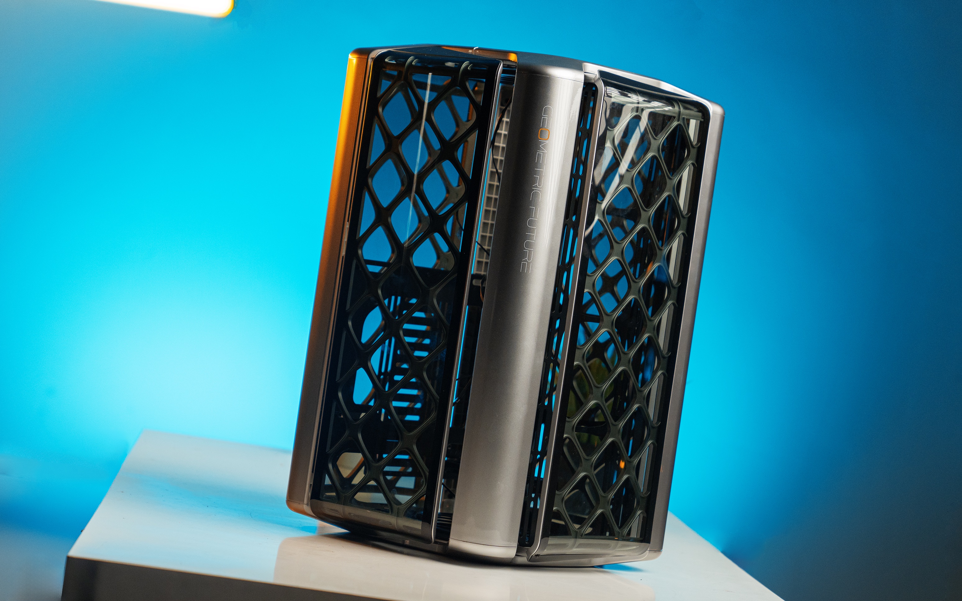 【itxlab】拧螺丝不是我想要的未来!几何未来m2 13700k 240水冷案例分享 Itxlab Itxlab 哔哩哔哩视频