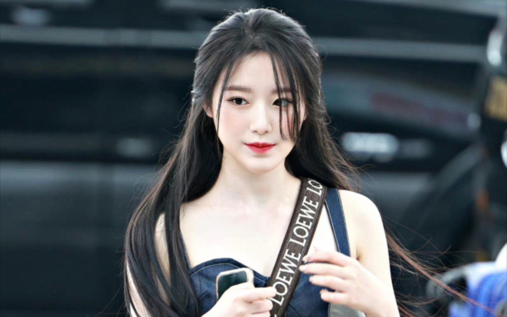 【叶舒华】被记者nim一再称赞的漂亮的舒华，今天真的超级美_哔哩哔哩_bilibili