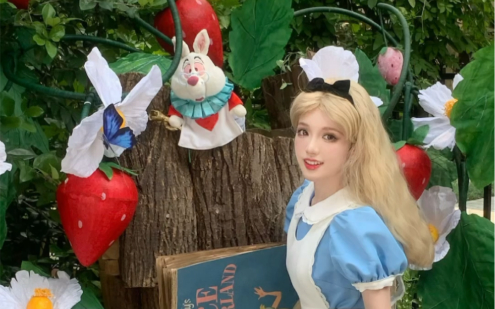 Alicein Wonderland!好喜欢爱丽丝主题 南北芝麻糊 南北芝麻糊 哔哩哔哩视频