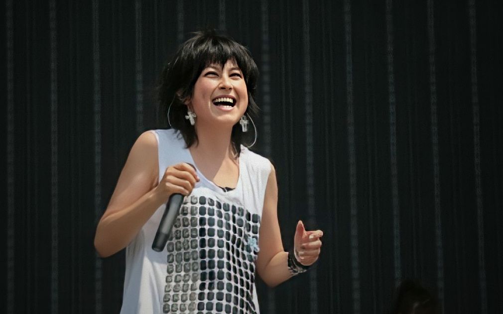 PriPri 2012 08_哔哩哔哩_bilibili