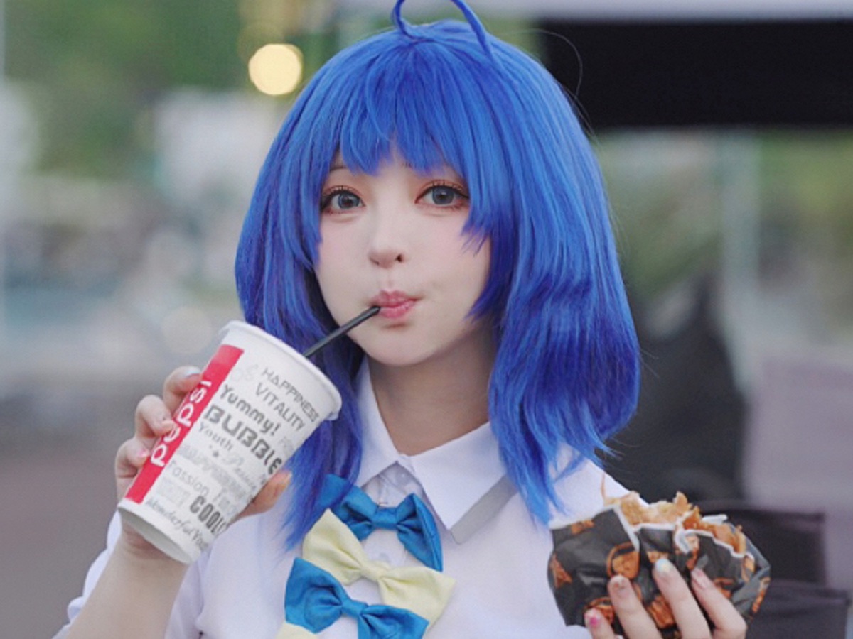 还没拍完就吃饱了！｜八奈见杏菜cos｜4k-荣小兔头-荣小兔头-哔哩哔哩视频