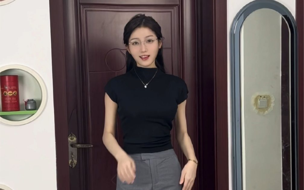 开学穿哪套 林希bili 林希bili 哔哩哔哩视频