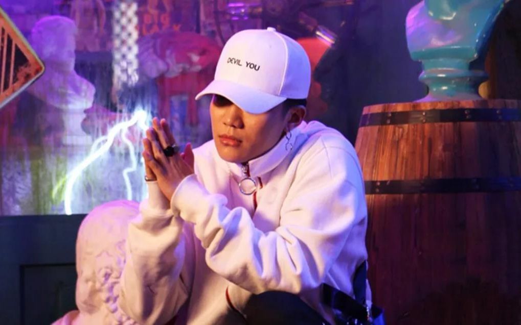 PG ONE直播谈最新EP反响！关于包装 MV 下一次专辑 等问题【回顾】-Key丶NGalice-PG ONE-哔哩哔哩视频