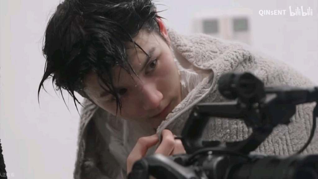 【oner灵超】昨天可怜巴巴的落水小狗_哔哩哔哩_bilibili