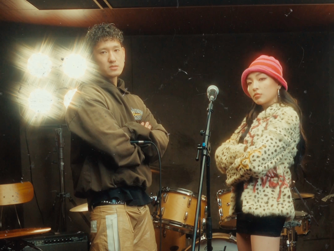 VaVa联手GALI《C.O.M Freestyle》"别喂我吃香菜 你赶紧Go Die"-街头社区-街头社区-哔哩哔哩视频