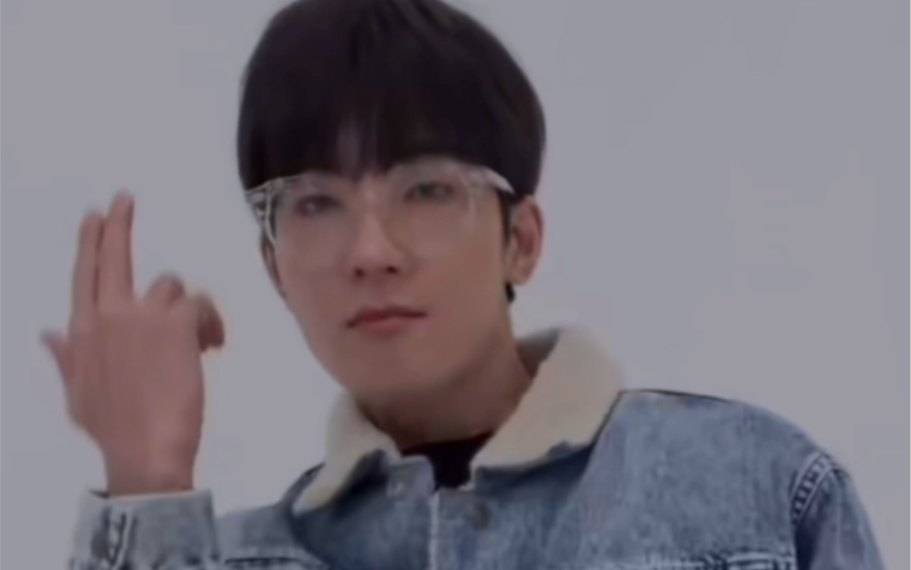 TXT姐姐真漂亮(replay)练习室，扒舞自用-嘎嘎啾啊-kpop人-哔哩哔哩视频