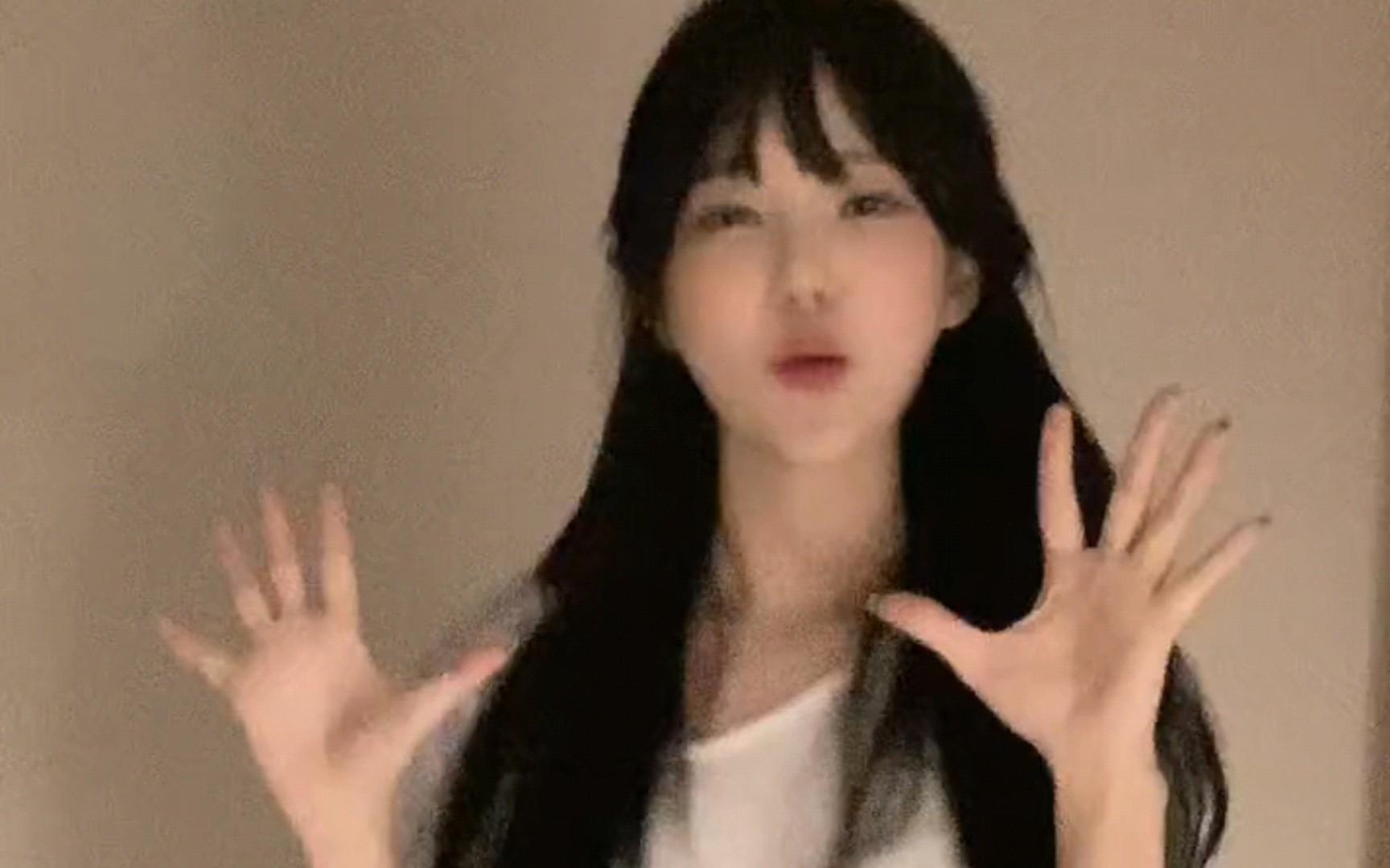 你们的老婆张娜英hina（bushi）（doge）一位来自韩国的小姐姐，tiktok名字叫do_.dong，可可爱爱