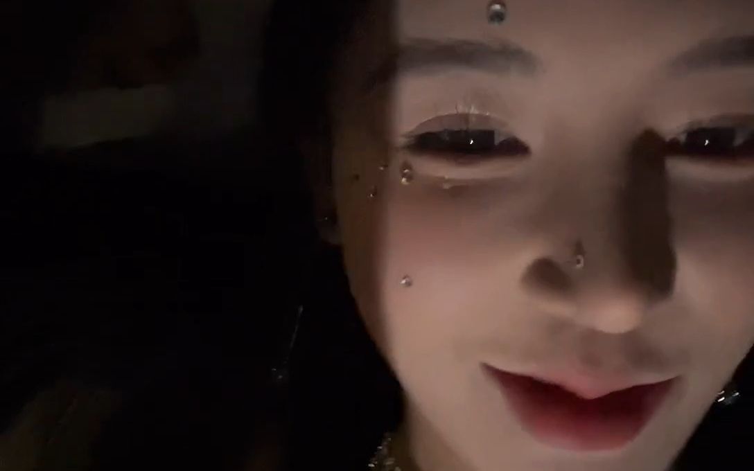 你的Striptchat主播清纯水润老婆Higer shoes