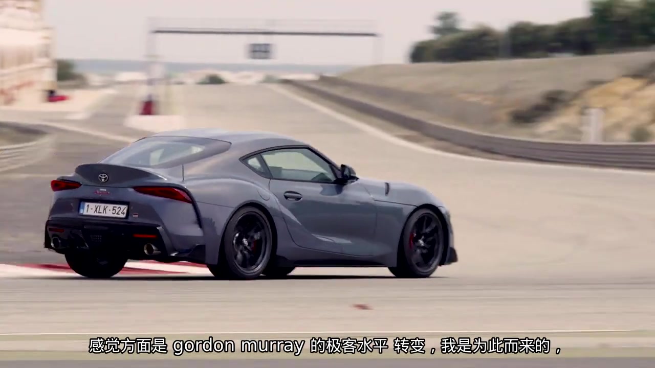 [字幕]First Drive Toyota GR86 vs Manual Supra——哪款模拟跑车是最好的顶级装备_哔哩哔哩_bilibili