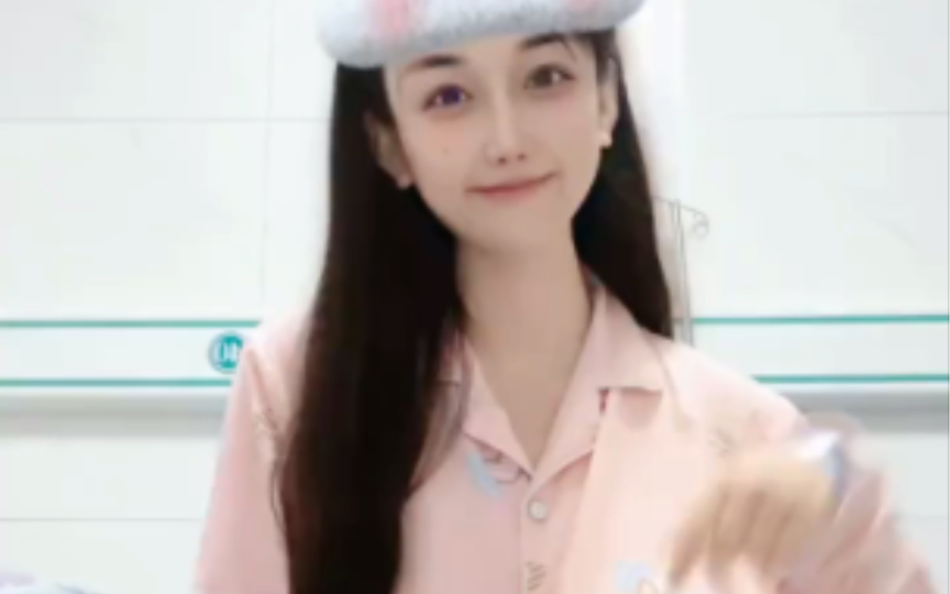 她很好动呀-bilibili(B站)无水印视频解析——6li6在线工具箱