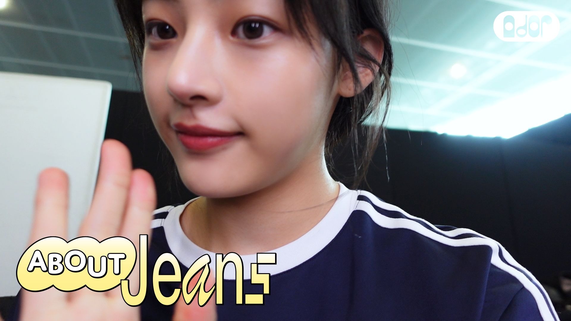 [About Jeans] MINJI SCENE🎬 9 第四次去巴黎? | MINJI vlog-NewJeans-NewJeans-哔哩哔哩视频
