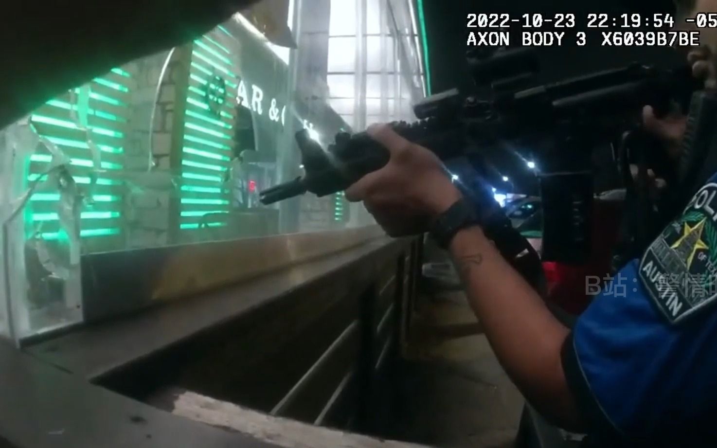 362期：CS既视感！男子躲障碍物后和警员交火后被突袭-镜哥是本人-镜哥是本人-哔哩哔哩视频