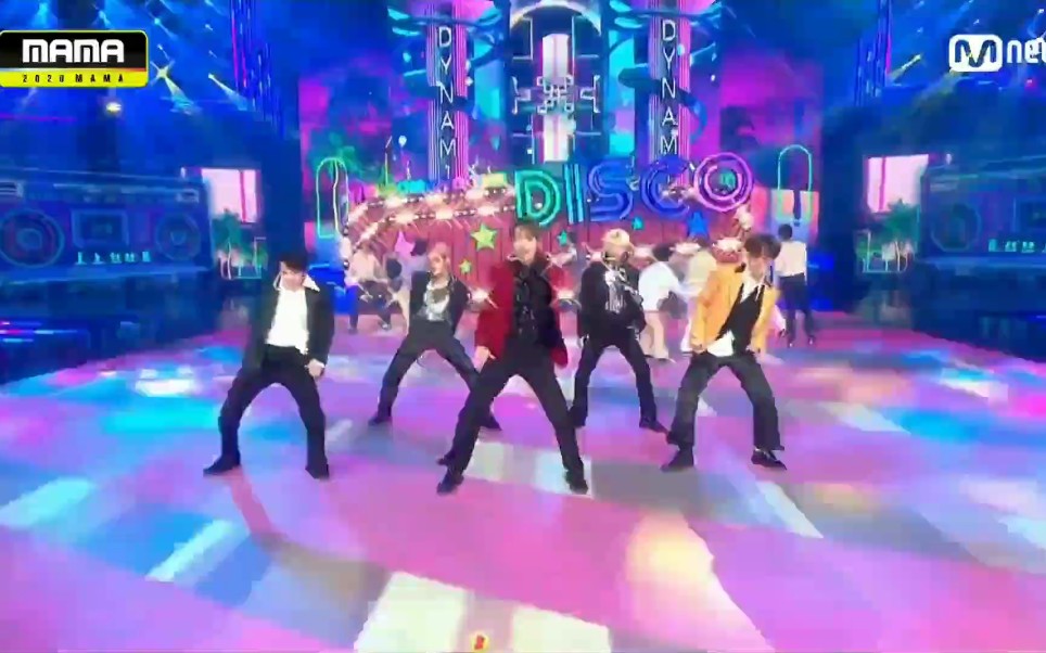 TXT MAMA Dynamite 舞台 秀彬发了那么多一位终于自己跳了一次_哔哩哔哩_bilibili