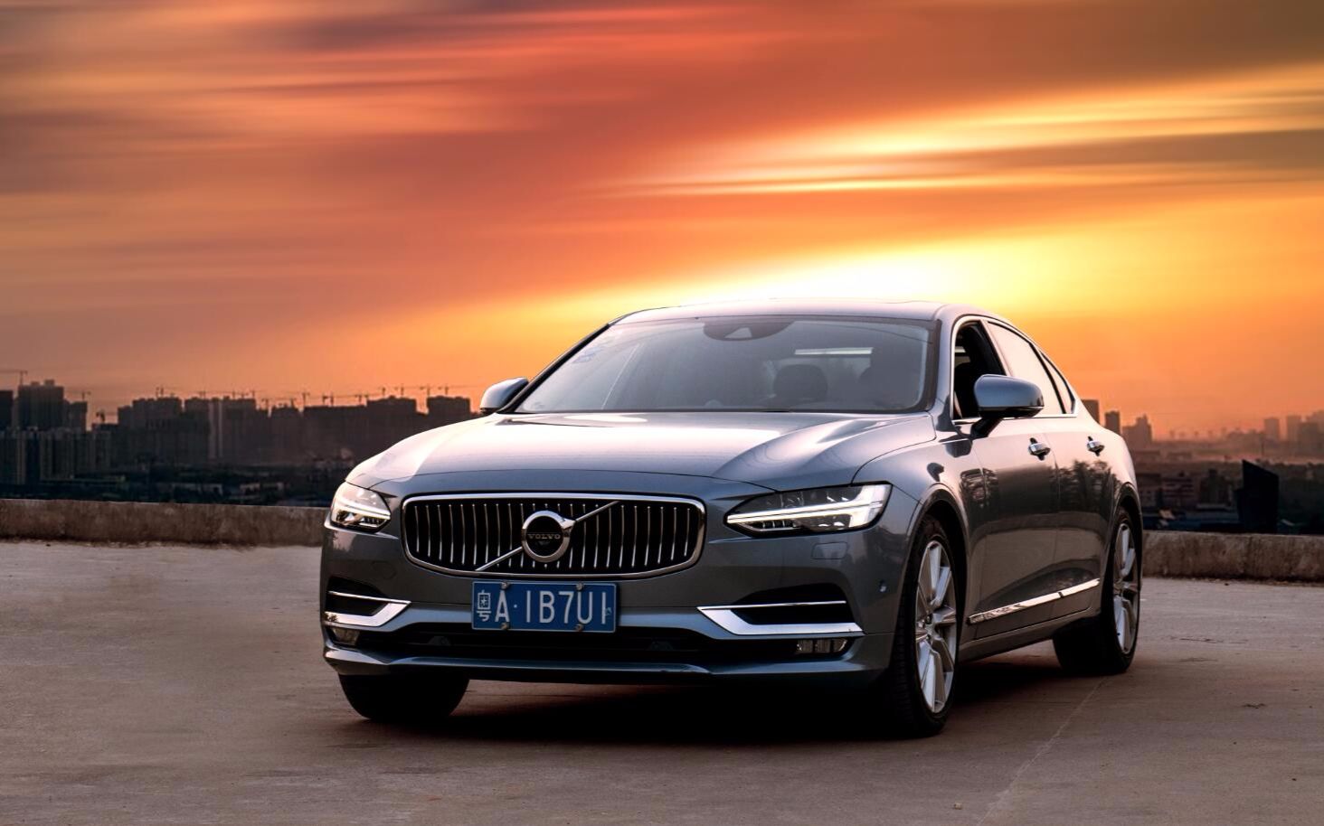 北欧情怀 沃尔沃S90长轴版体验_哔哩哔哩_bilibili