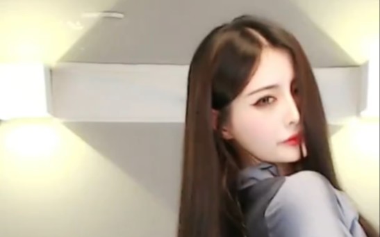 【虎牙-晴小兔】剪辑版-兔姐小裙子yyds-bilibili(B站)无水印视频解析——6li6在线工具箱