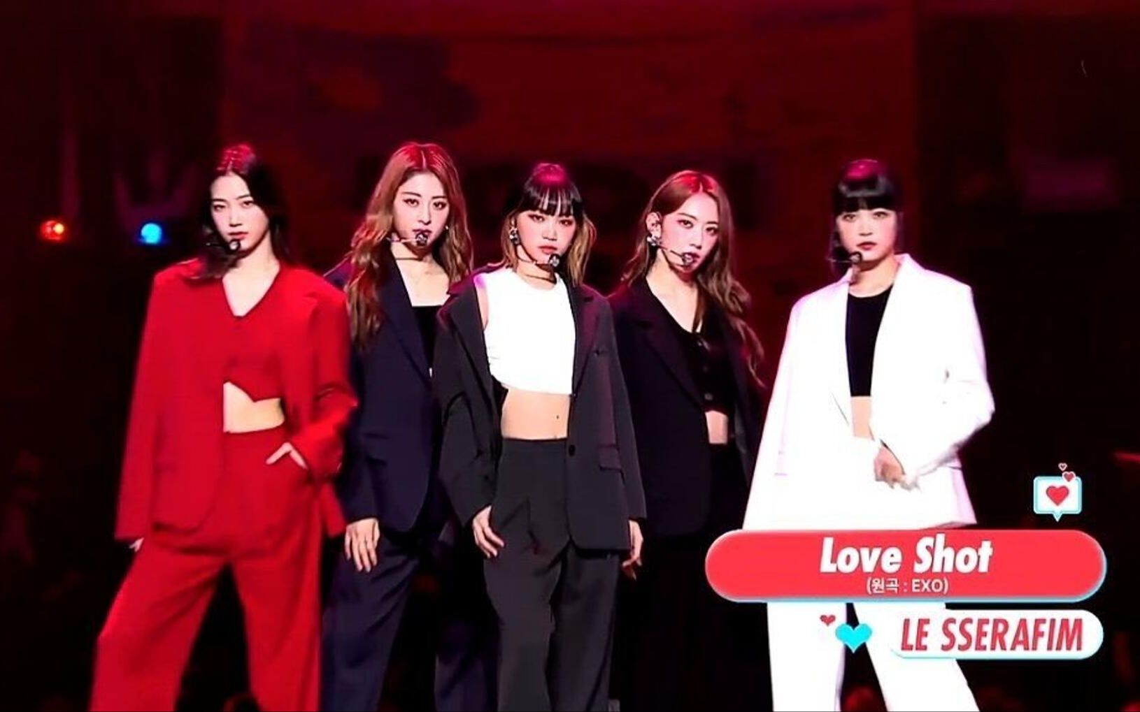 221014 kcon lesserafim cover《love shot》_哔哩哔哩_bilibili