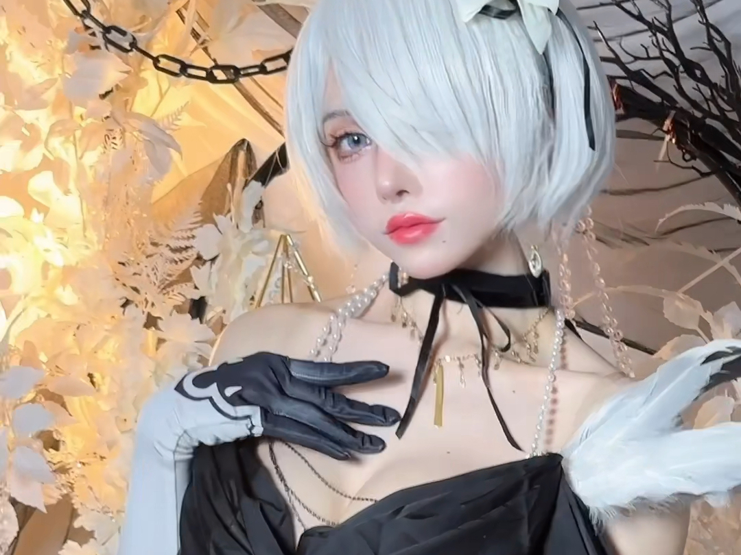 来来来，今日份的2B礼服！-苍帝-鸢尾-苍帝-鸢尾-哔哩哔哩视频