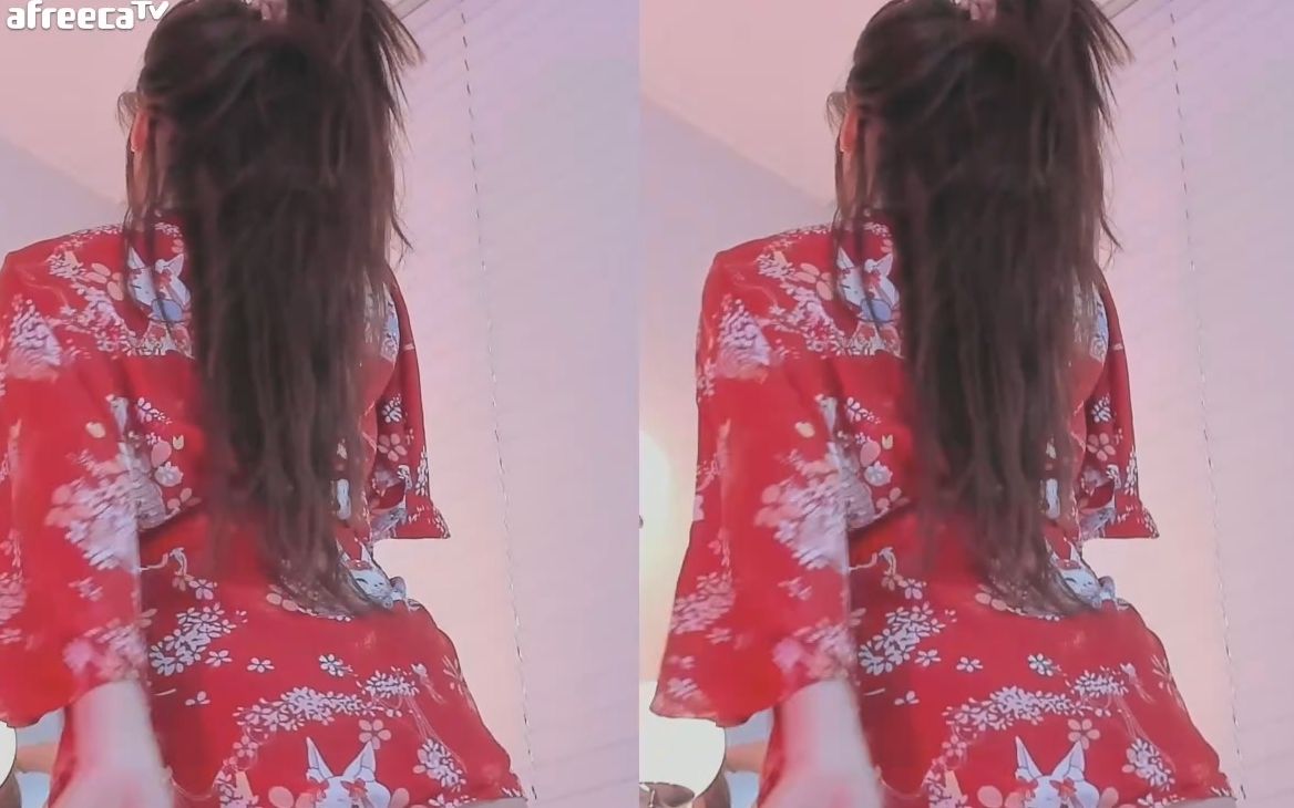 【AF19+】李允 热舞剪辑-电竞小2BB-电竞小2BB-哔哩哔哩视频