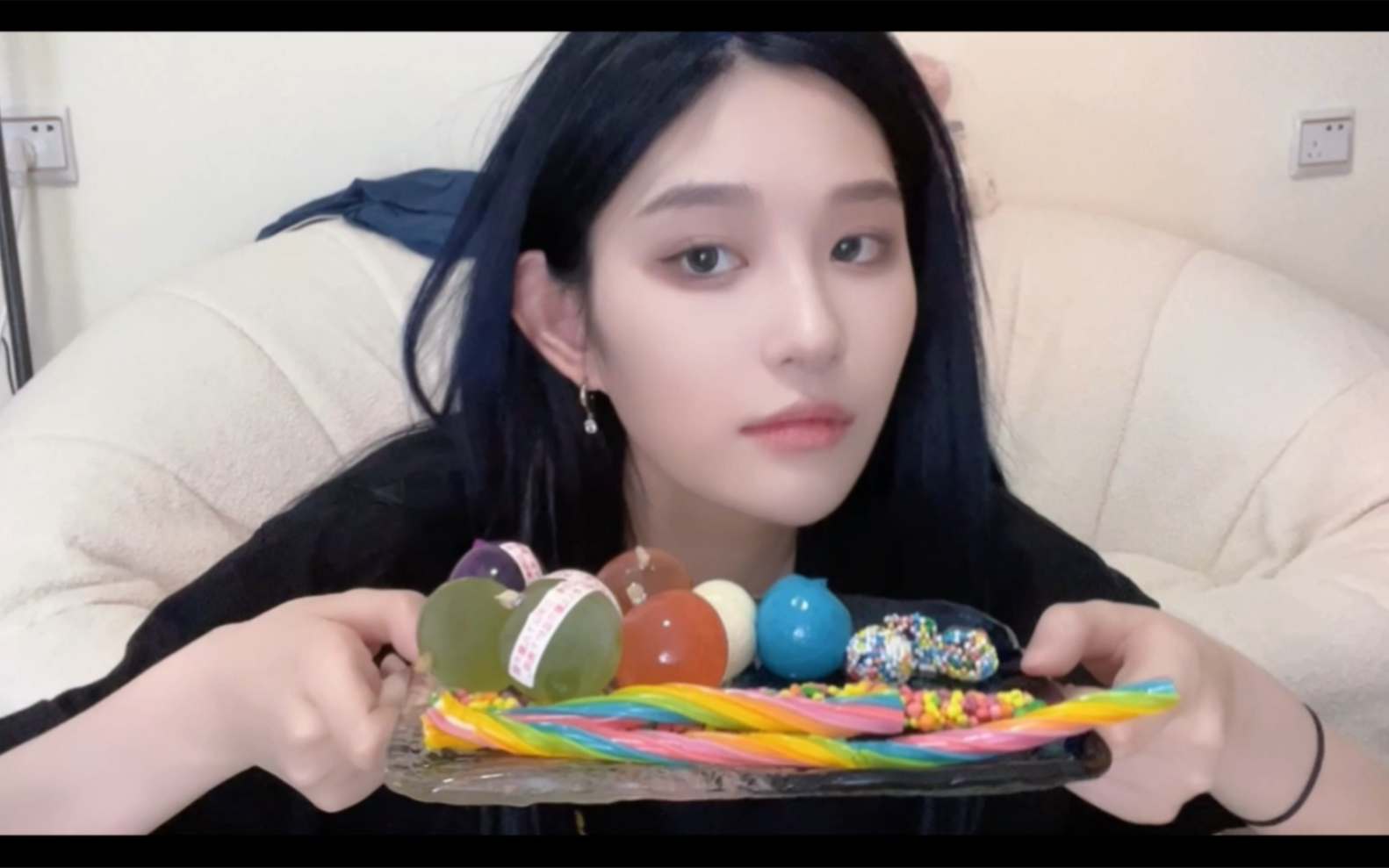 【snh48王奕】一个平平无奇的糖果试吃-肾虚子a-肾虚子a-哔哩哔哩视频