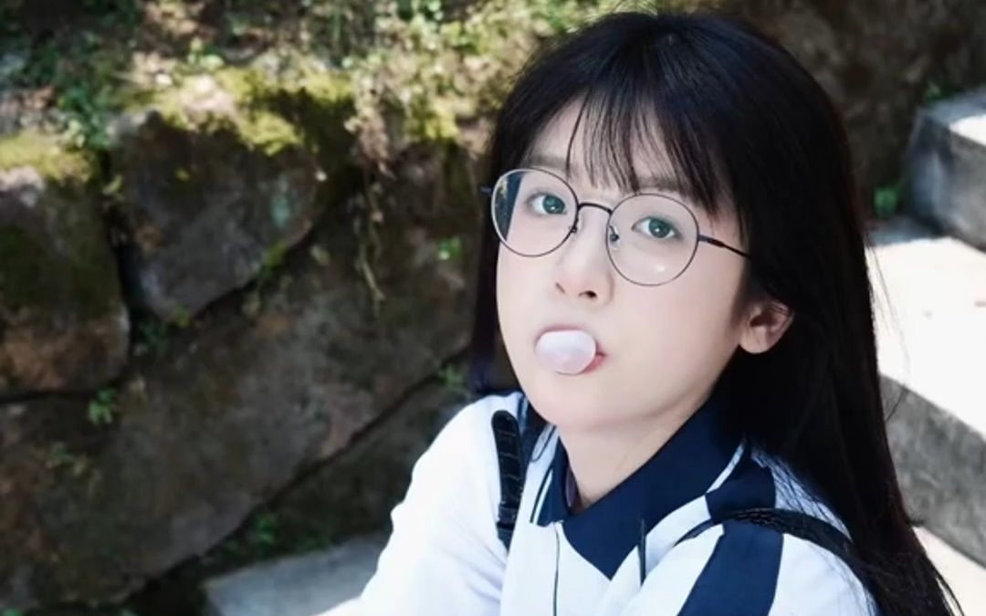 带你回到18年的夏天-Xiaoxiao啊v-Xiaoxiao啊v-哔哩哔哩视频