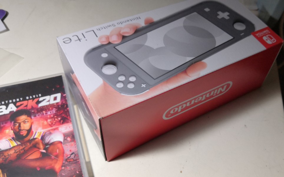 二手的Switch lite ，有人要吗？_哔哩哔哩_bilibili