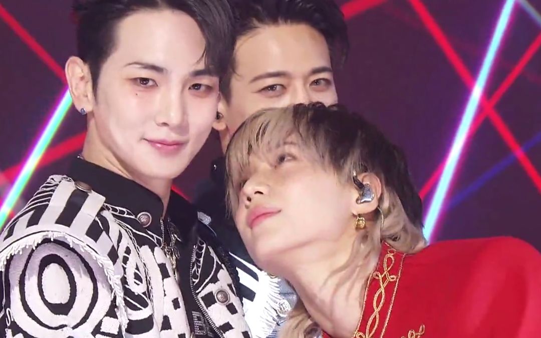 SHINee新曲第四冠！230709打歌舞台合集+SHINee一位受赏-pcyxjy-pcyxjy-哔哩哔哩视频