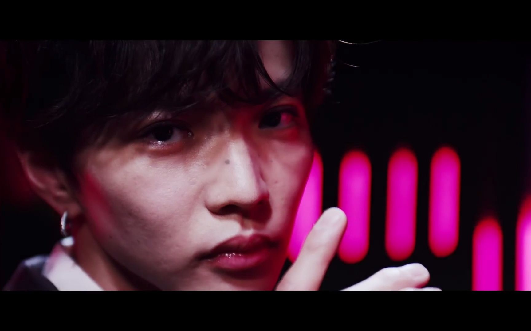 【FANTASTICS】《Escape》 Solo Video 佐藤大树 ver._哔哩哔哩_bilibili