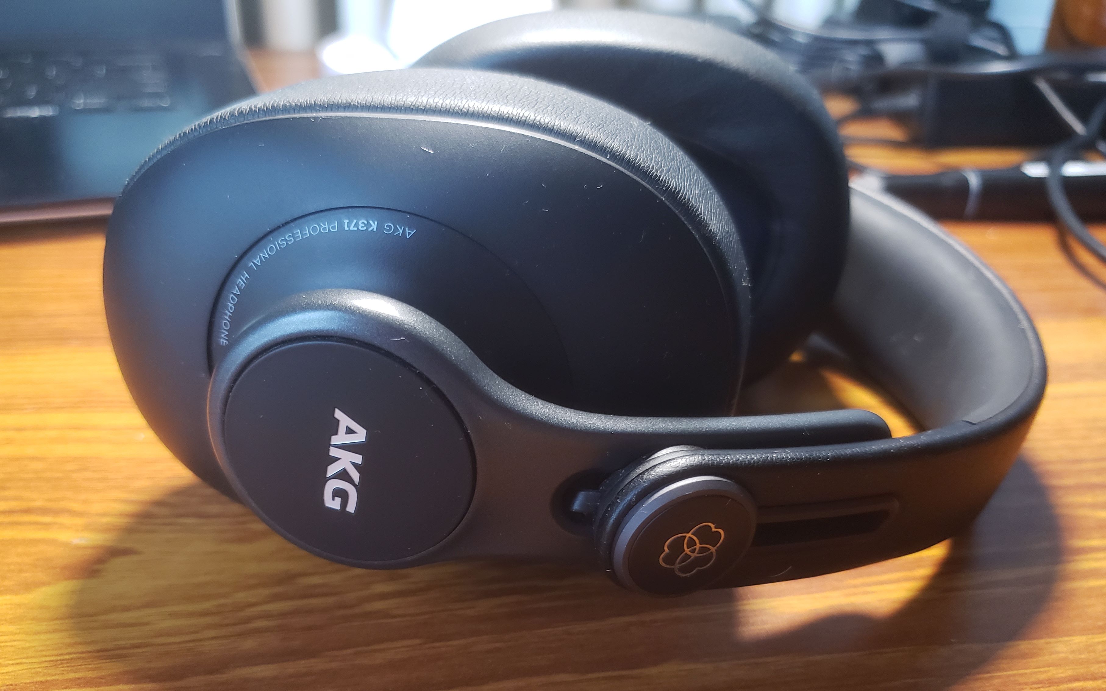 akg k371 简单介绍_哔哩哔哩_bilibili