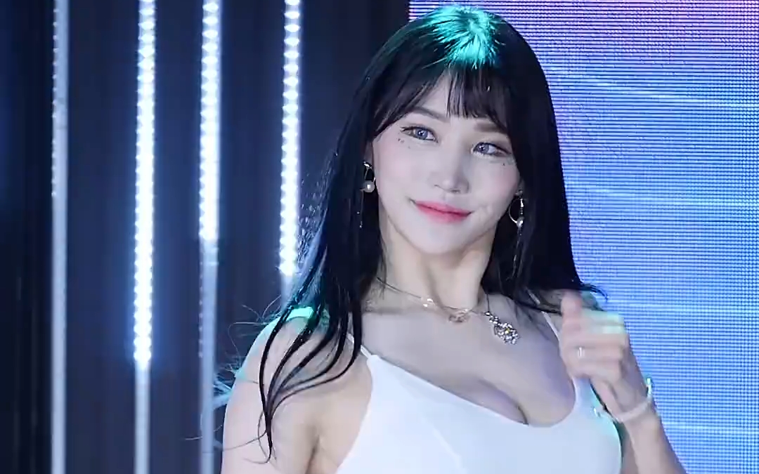 GirlCrush Taeri cover Hot Baby-bilibili(B站)无水印视频解析——6li6在线工具箱