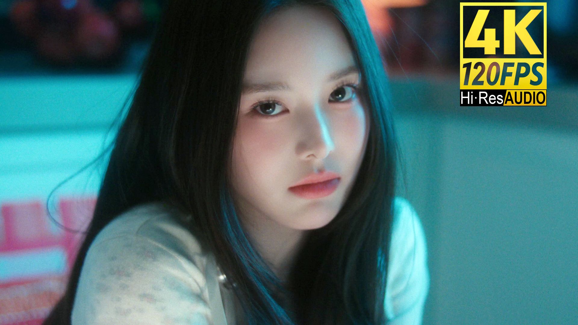 izna《BEEP》[4K120帧Hi-Res/CC中字/MV]-4KHD-4KHD-哔哩哔哩视频