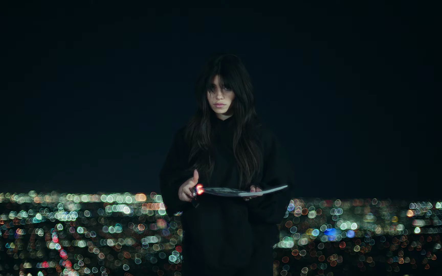 Nessa Barrett - dying on the inside [official music video]-AngryBird0-歌单-哔哩哔哩视频