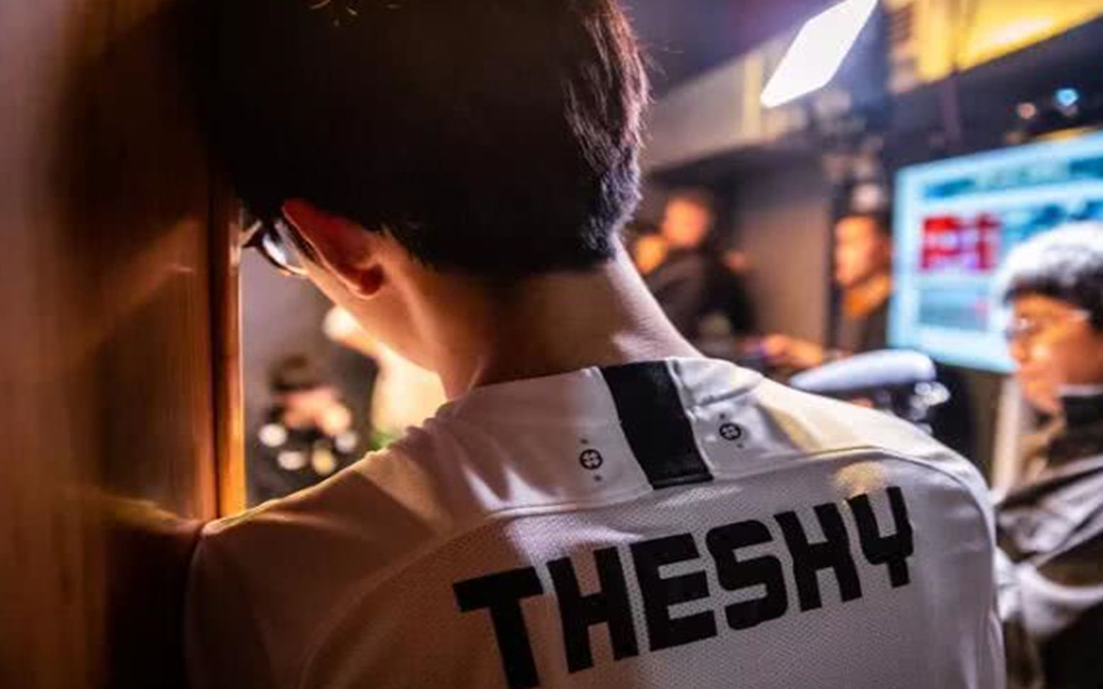 theshy ！shy吹系列终极版！shy吹终章！包含了各大路人王 主播 职业选手 解说的shy吹集解！_哔哩哔哩_bilibili