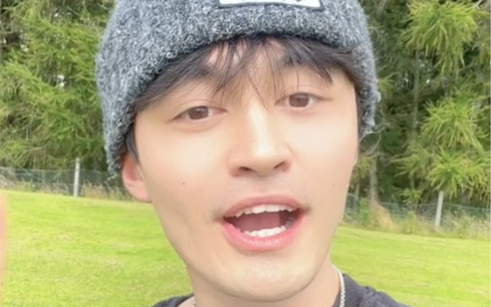 十万粉啦～感谢GG Bond 感谢各位-你哇哥233-你哇哥233-哔哩哔哩视频