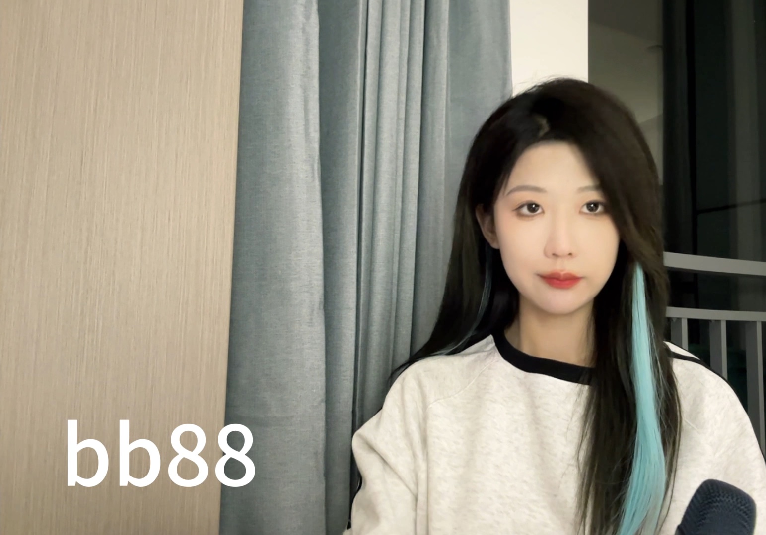 来自id点歌bb88-真的不爱吃香菜的闫娜-真的不爱吃香菜的闫娜-哔哩哔哩视频