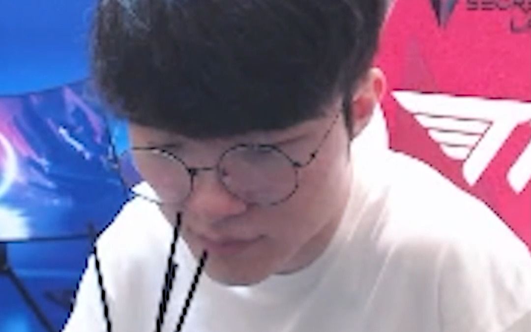 房间里有好闻的香味 【faker】 T1 Faker T1 Faker 哔哩哔哩视频
