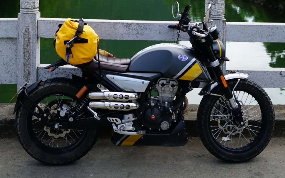 阿普利亚CR150 李阿甘的摩托日记_哔哩哔哩 (゜-゜)つロ 干杯~-bilibili