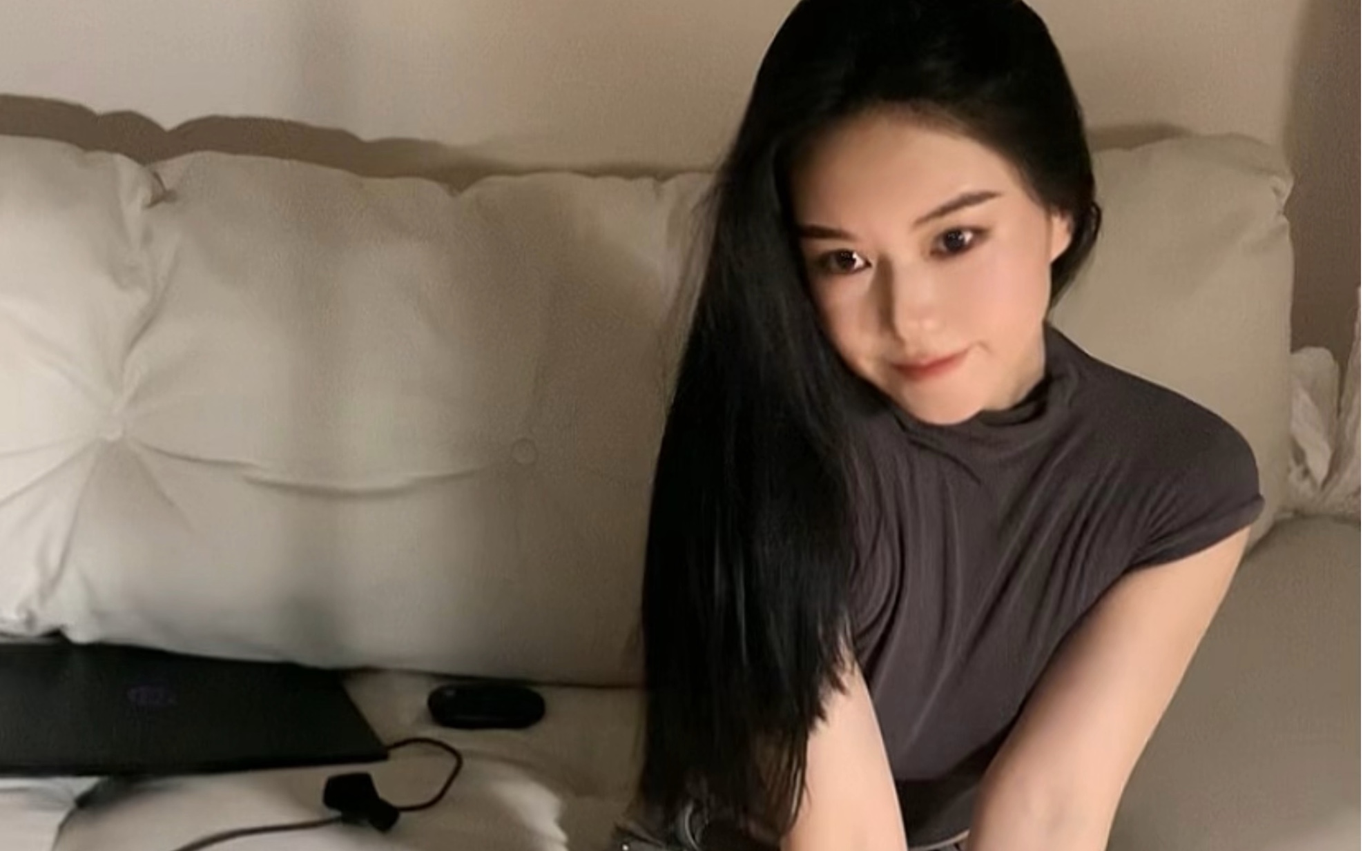 每天都在发呆-一只卿Rrr-一只卿Rrr-哔哩哔哩视频