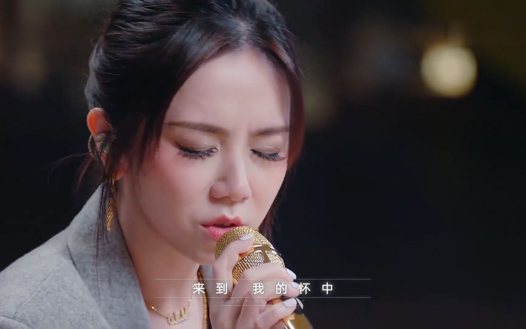 G.E.M.邓紫棋 睡皇后MV-gielmu-默认收藏夹-哔哩哔哩视频