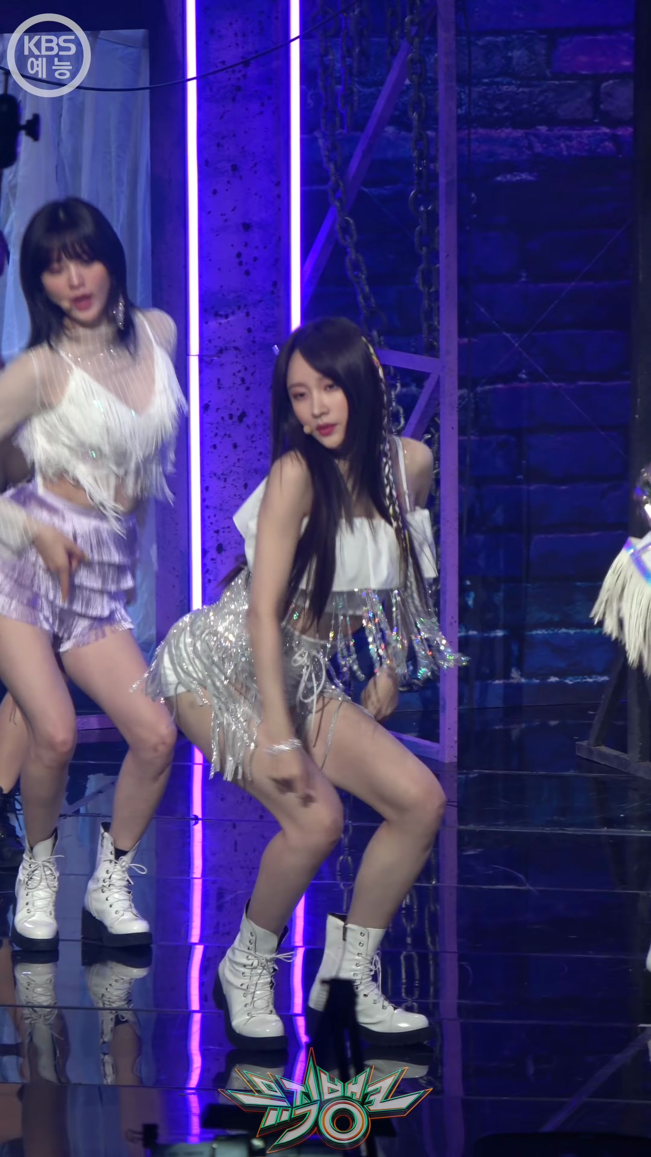 Me & You EXID _ 190517 4k_哔哩哔哩_bilibili