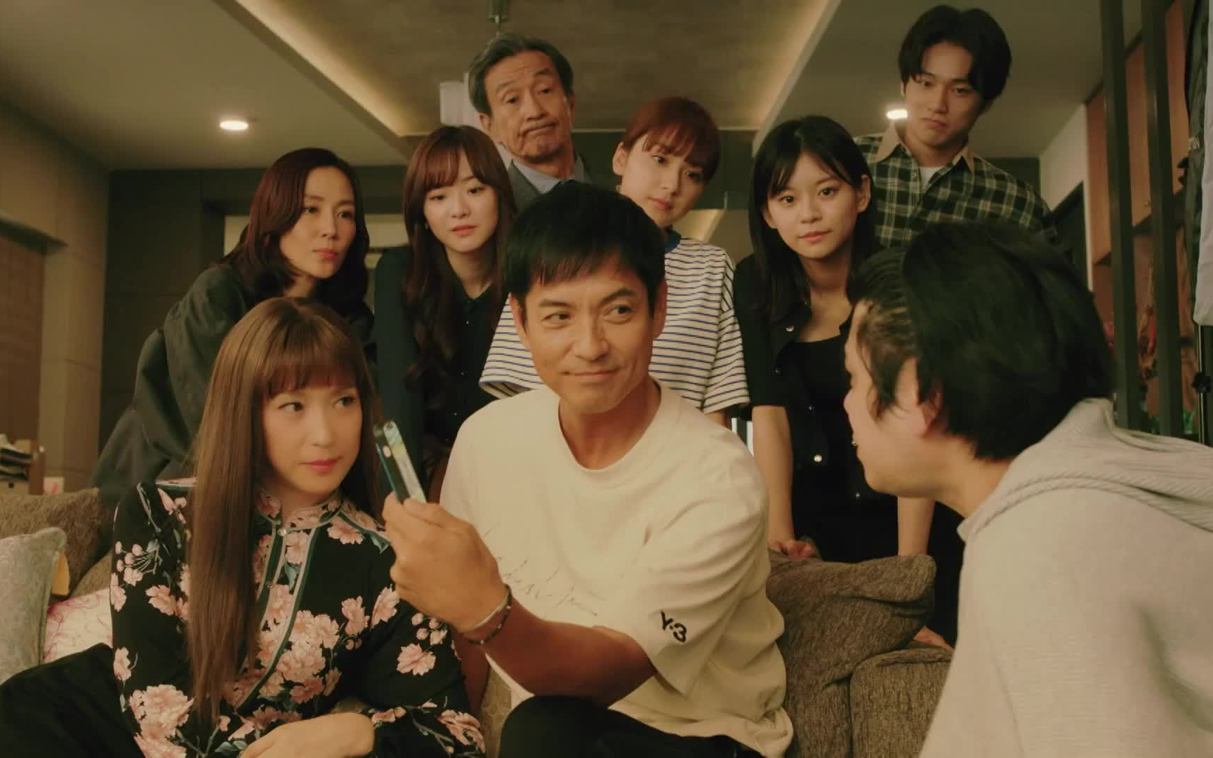 ep9，完结篇。一人分饰两角，家庭主妇和女明星-光影_梦境-光影_梦境-哔哩哔哩视频