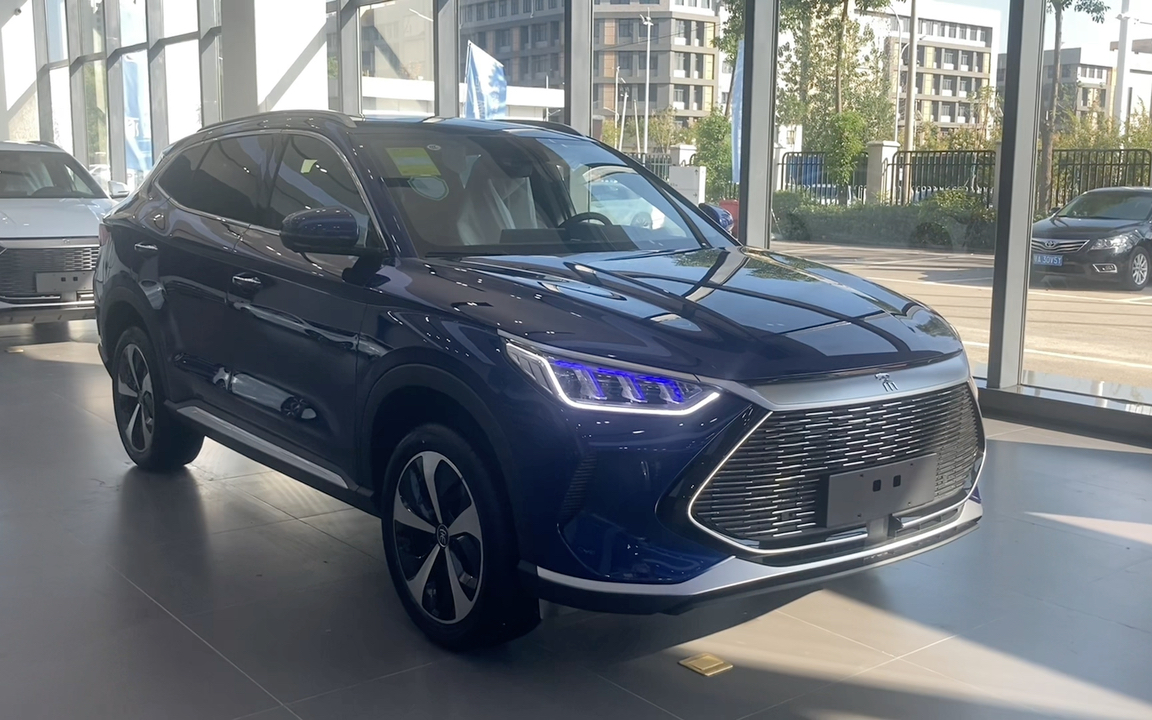 宋plus dmi天青蓝的颜色好看吗_哔哩哔哩_bilibili