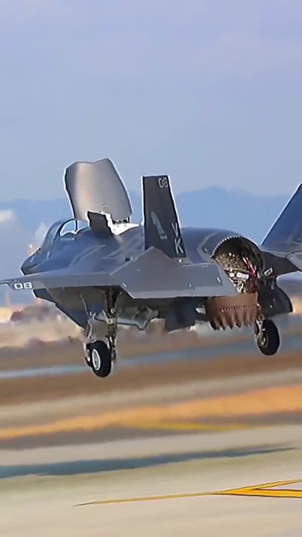 【极客必备小项目】DIY垂直起降战斗机——F35B！！！